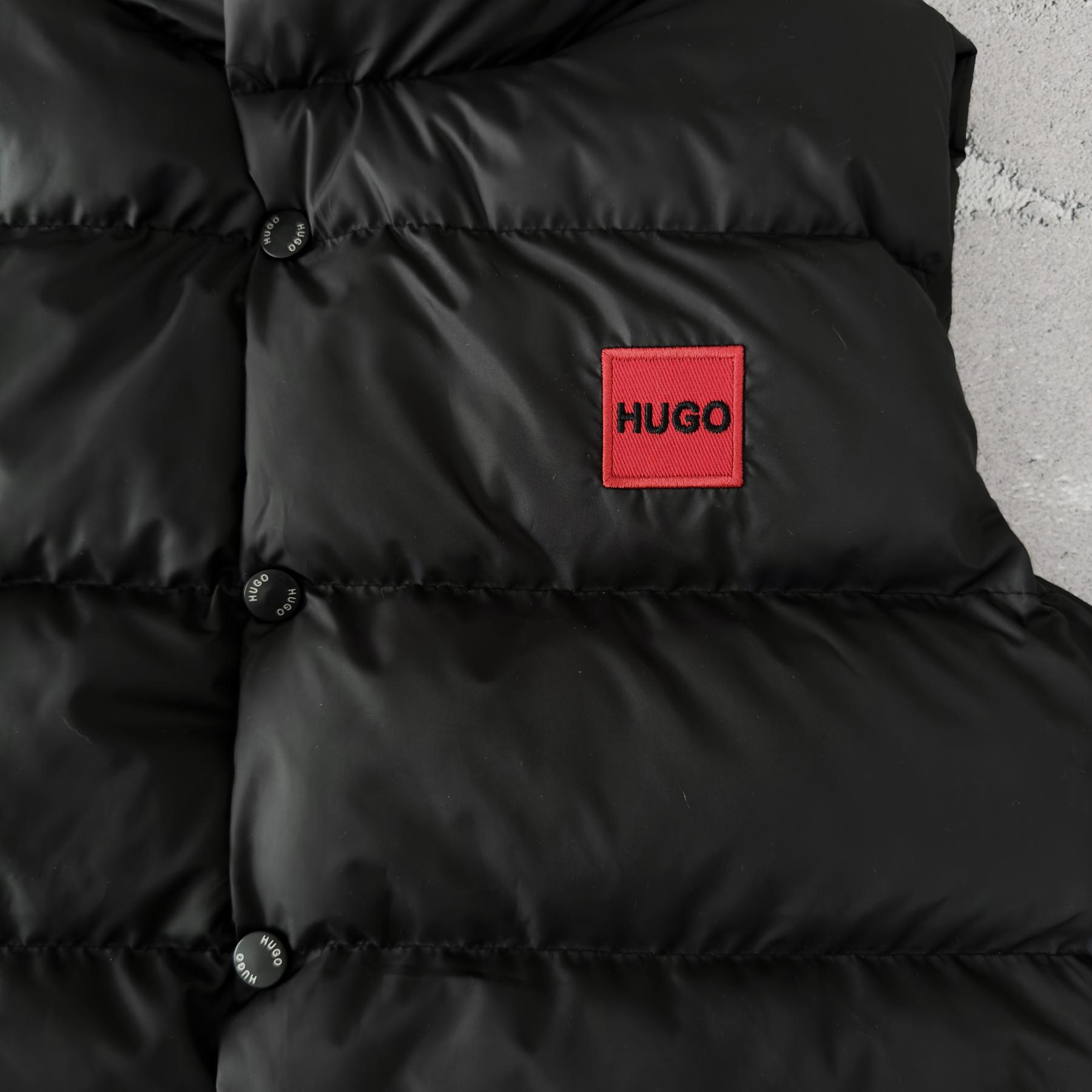 Жилет HUGO BOSS черный для мужчины безрукавка BUYT Жилет HUGO BOSS ...